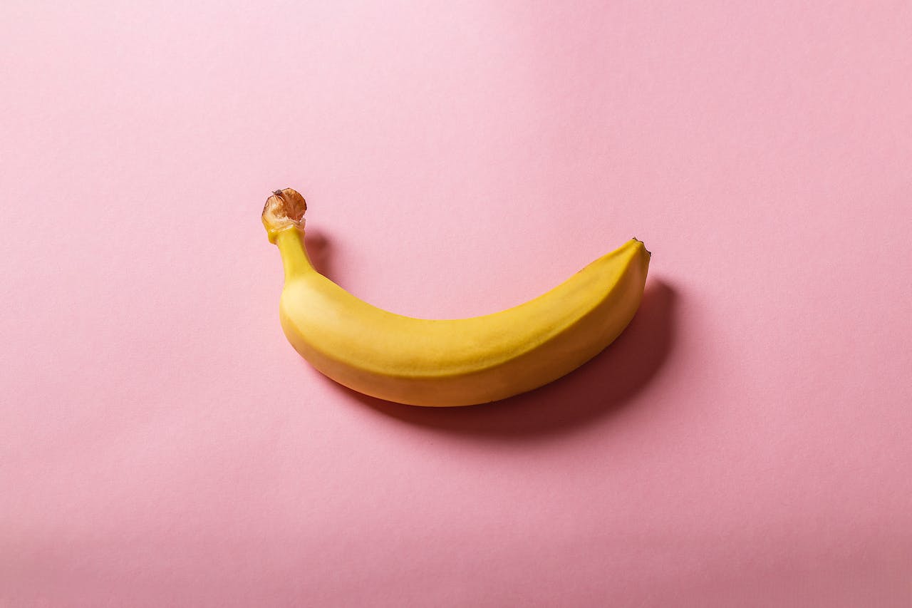 How to Wash Banana Peels and Why It's Important - Sparkling Moods